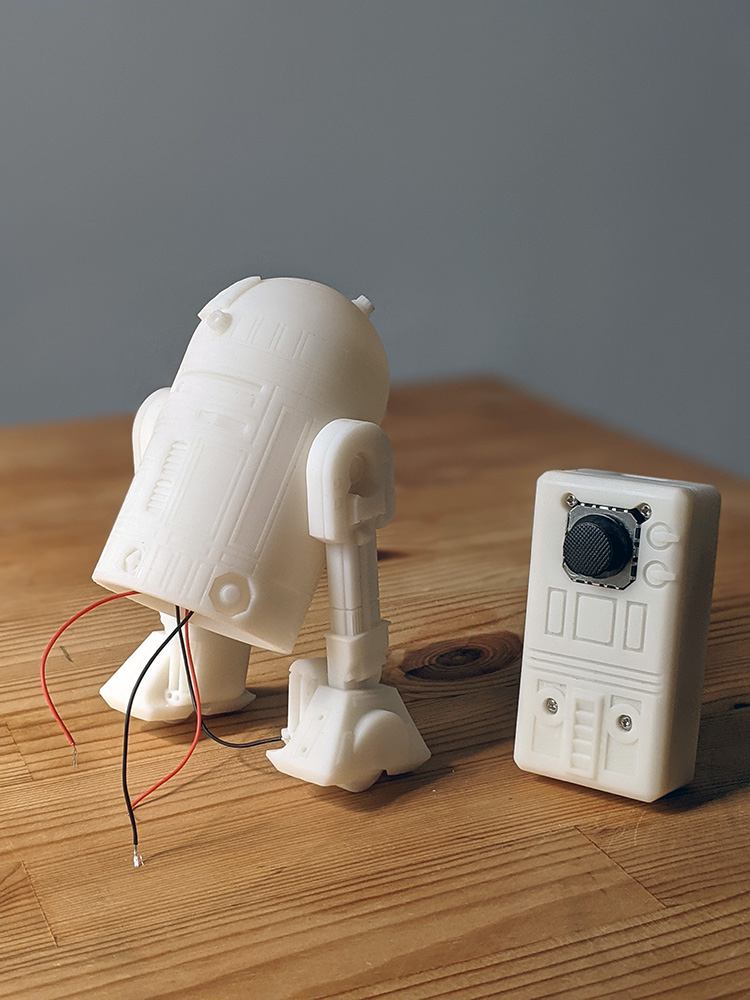 🤖 R2D2 - RC toy・Free STL File for ・Cults