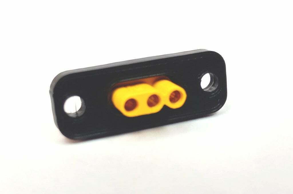 🚁 Support pour connecteur MR30・Fichier STL Gratuit pour ・Cults