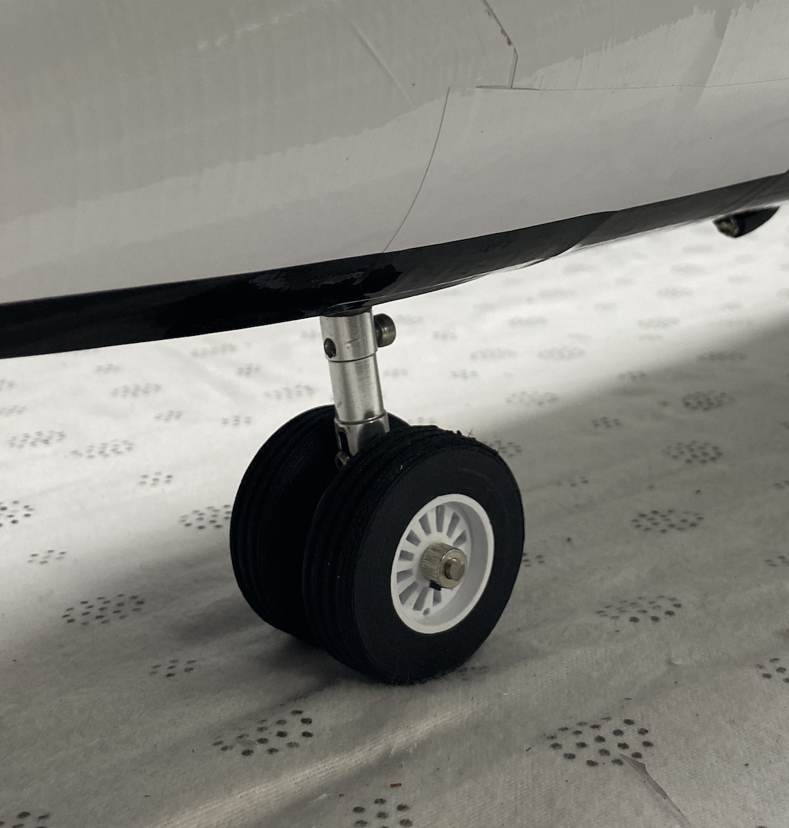 👽 RC Scale Airliner Wheels and Tyres・ STL File for ・Cults