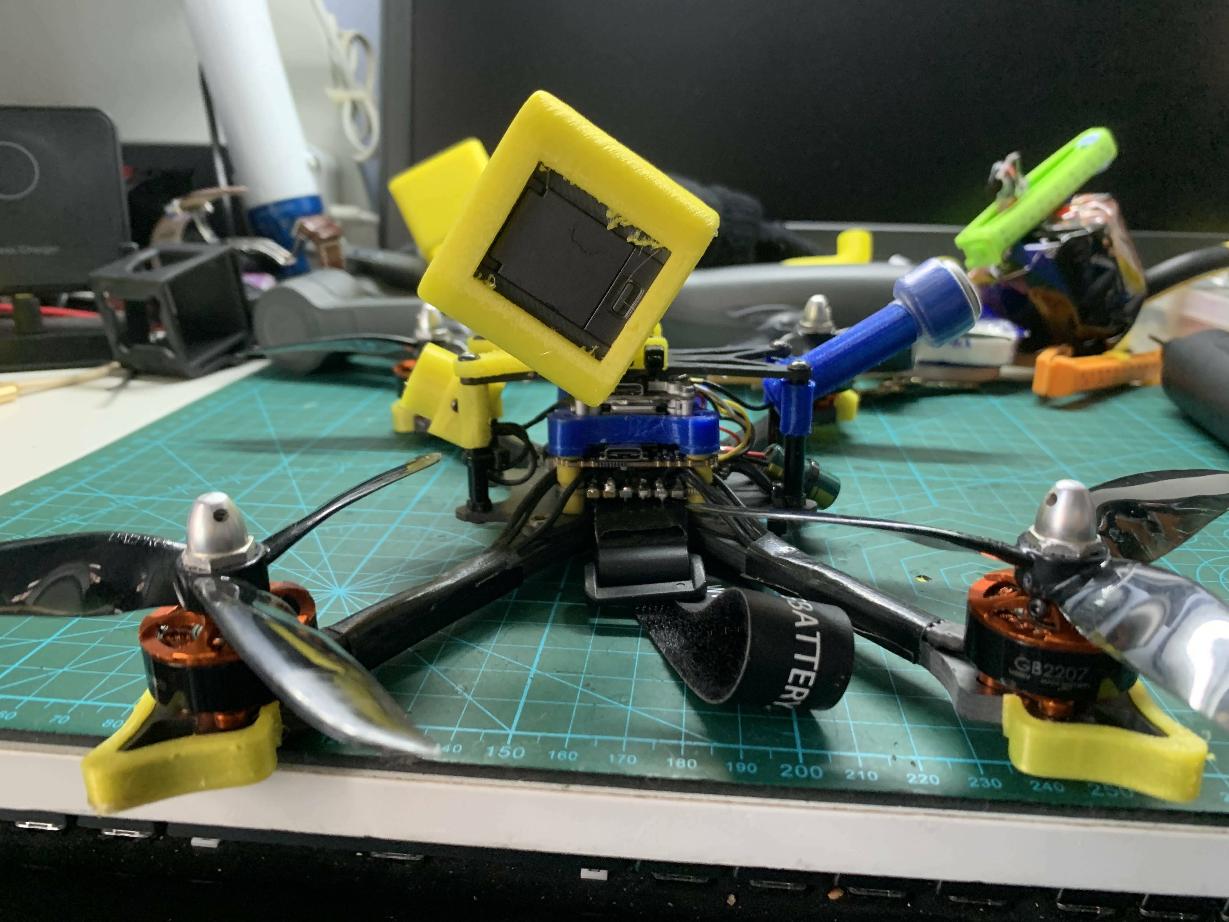 STL file GOPRO HERO SESSION 5 3D Twin CAMERA MOUNT PROTECTOR FOR FPV ...