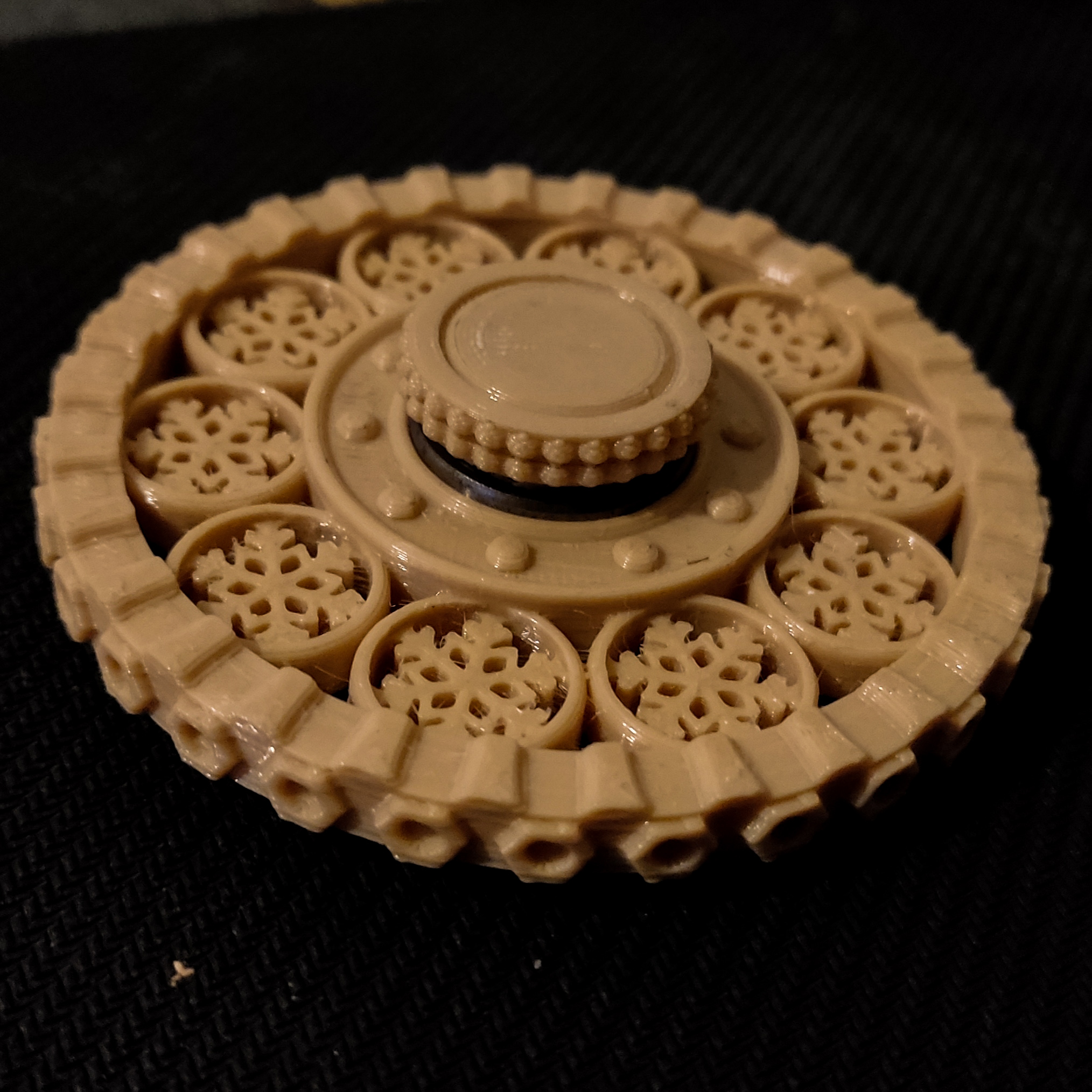 STL file Christmas steampunk spinner 🎄 ・3D printer design to download・Cults