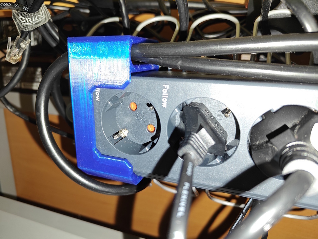 Free 3D file Brennenstuhl Secure-Tec mount for IKEA Signum cable trays ...