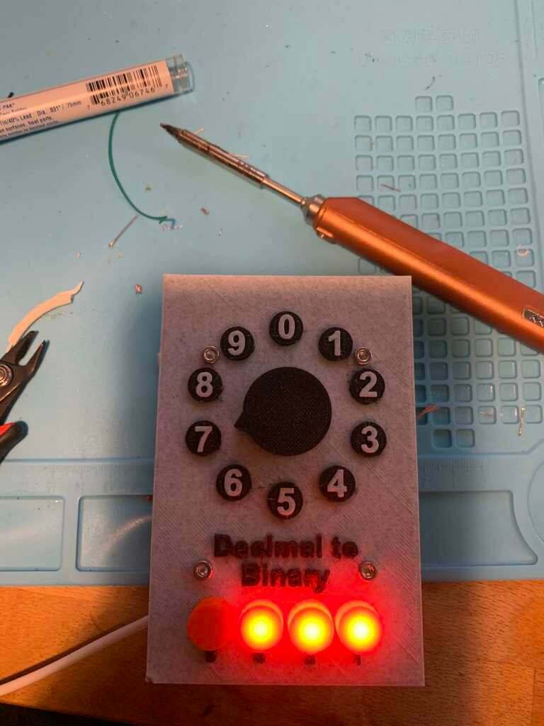 Бесплатный STL файл Mostly 3D Printed Binary Encoder (IDEX Printer) 🖨️ ...