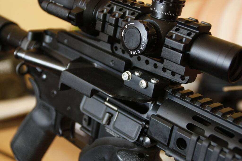 🔫 AR-15 case-deflector・ STL File for ・Cults