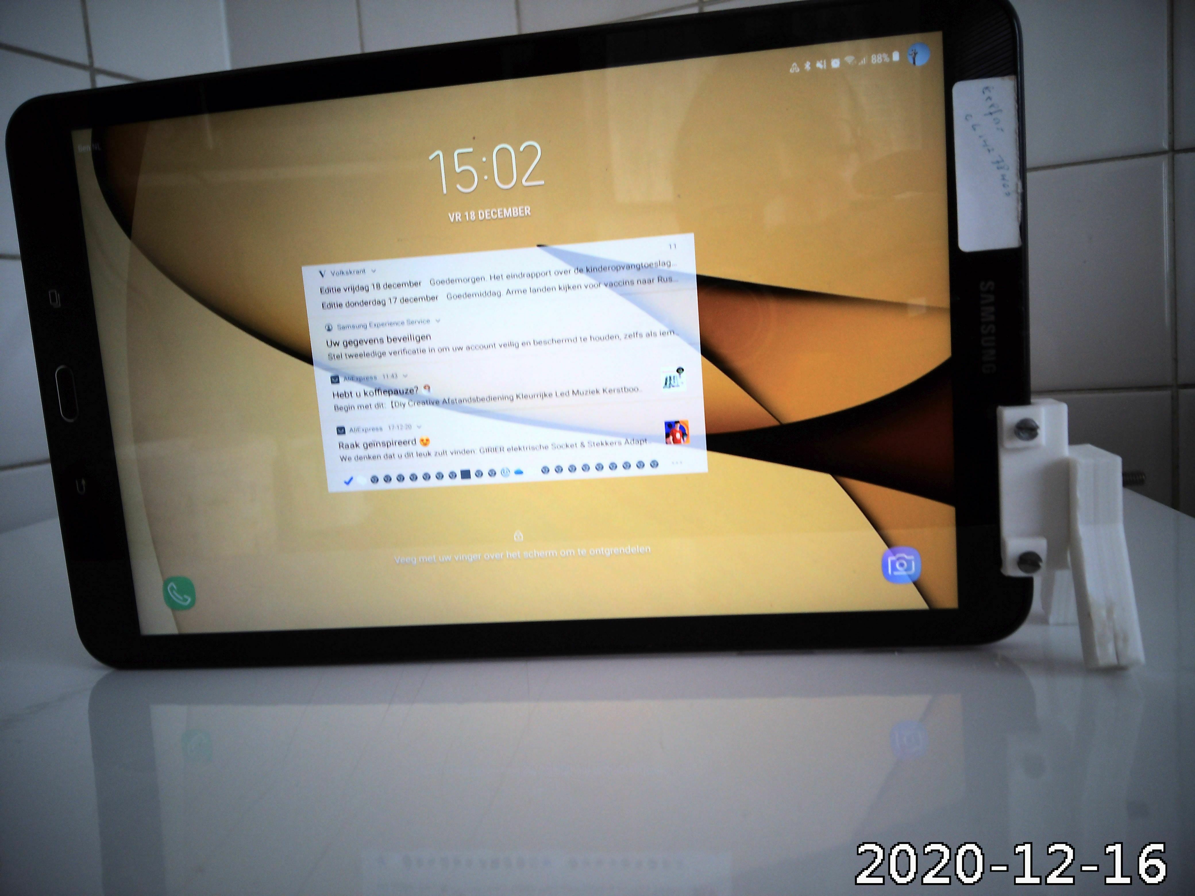 3D printable bowden connector lock • made with Creality cr10 mini・Cults