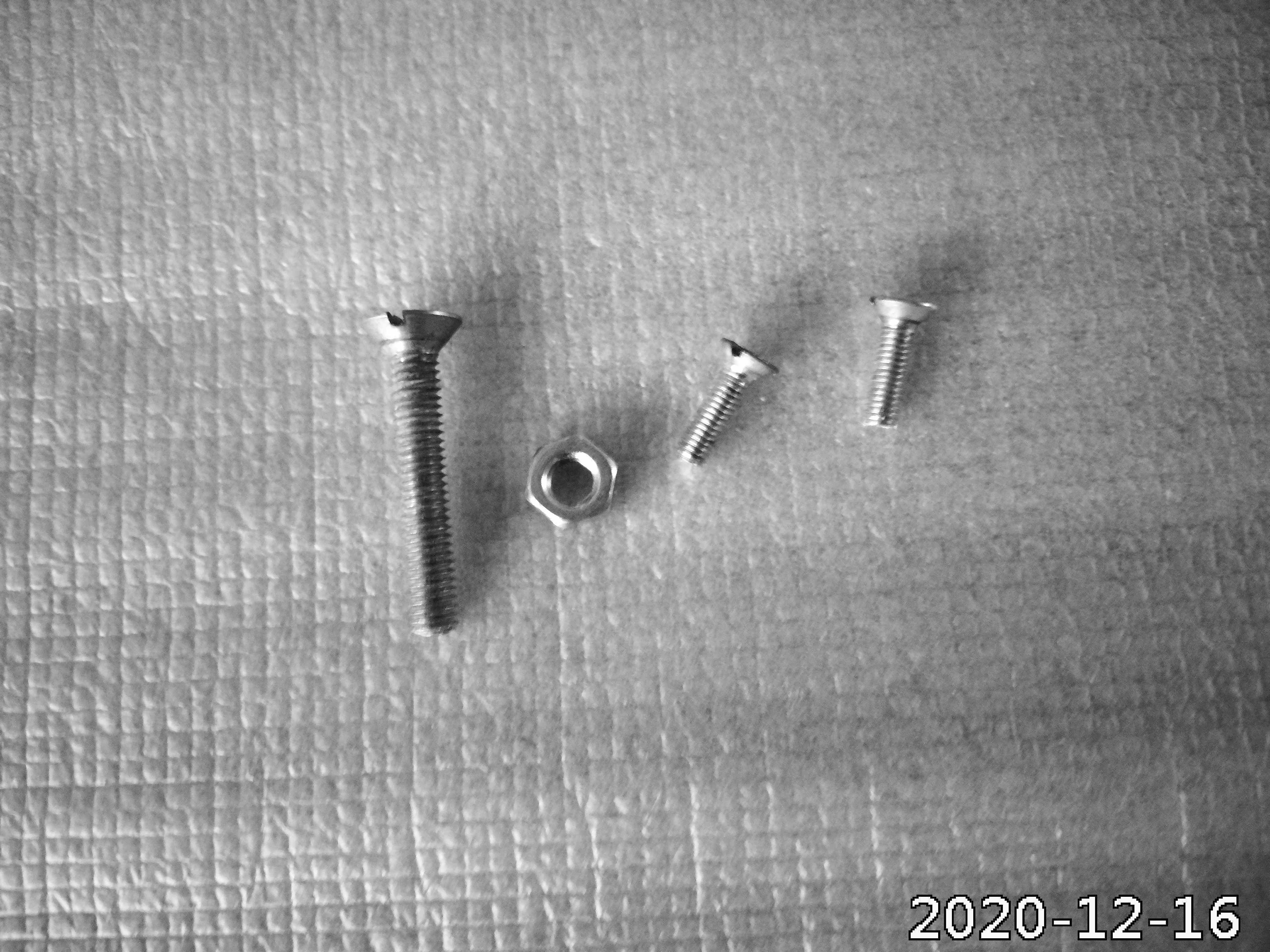 3D printable bowden connector lock • made with Creality cr10 mini・Cults