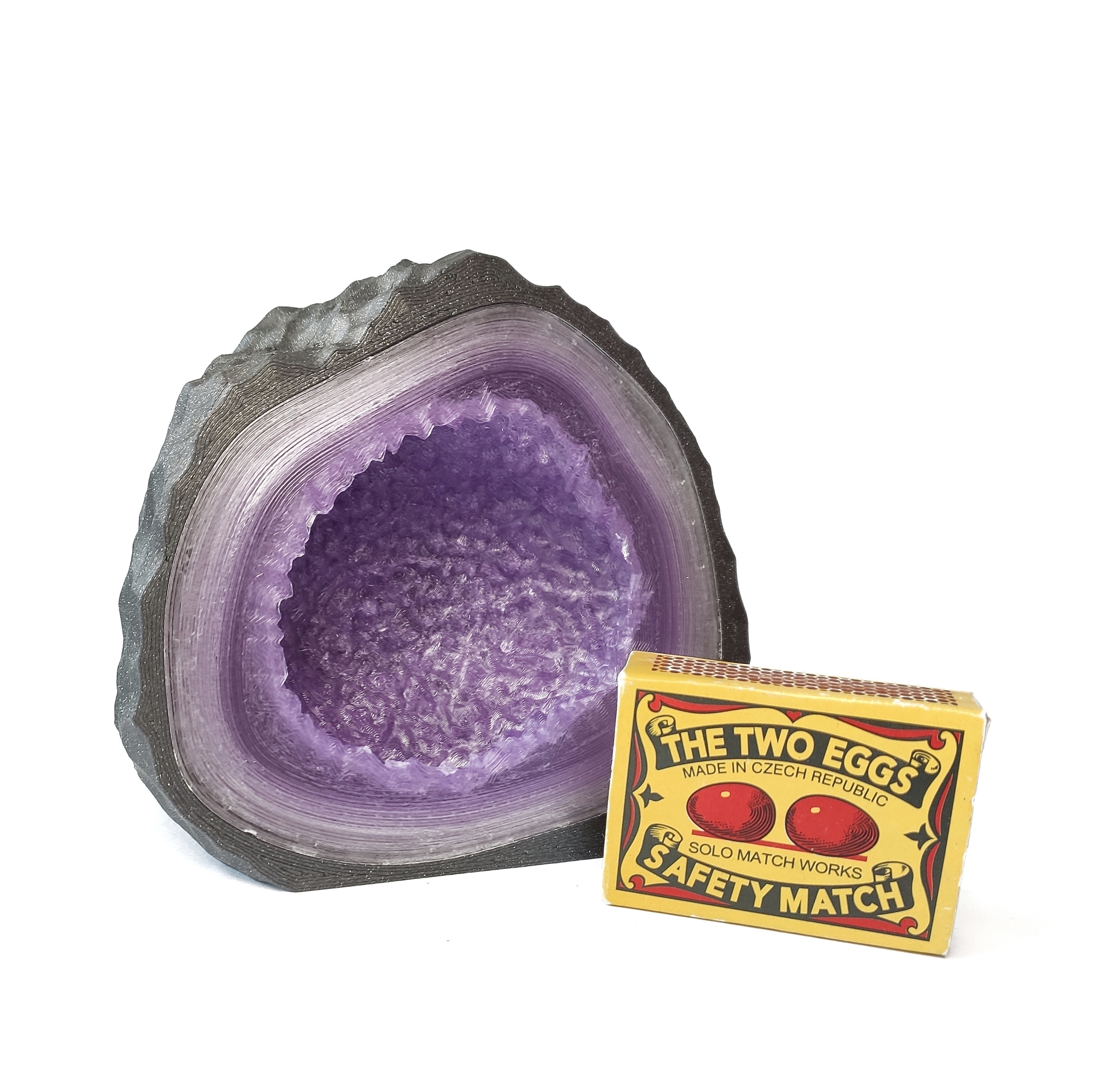 3D file Amethyst geode V2 🎨・3D printer model to download・Cults