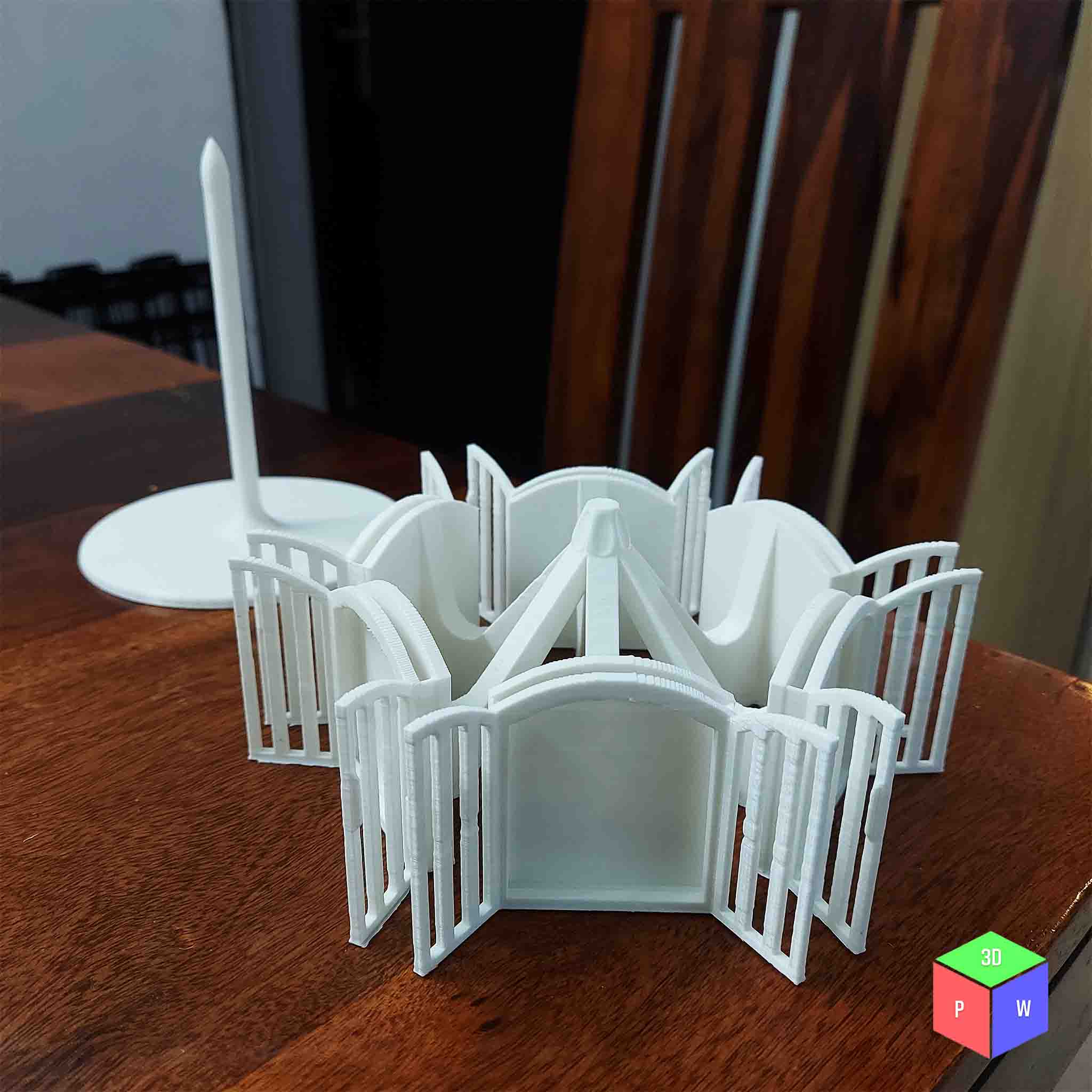 STL file Revolving Face Window Photo Frame 🪟・3D print design to ...