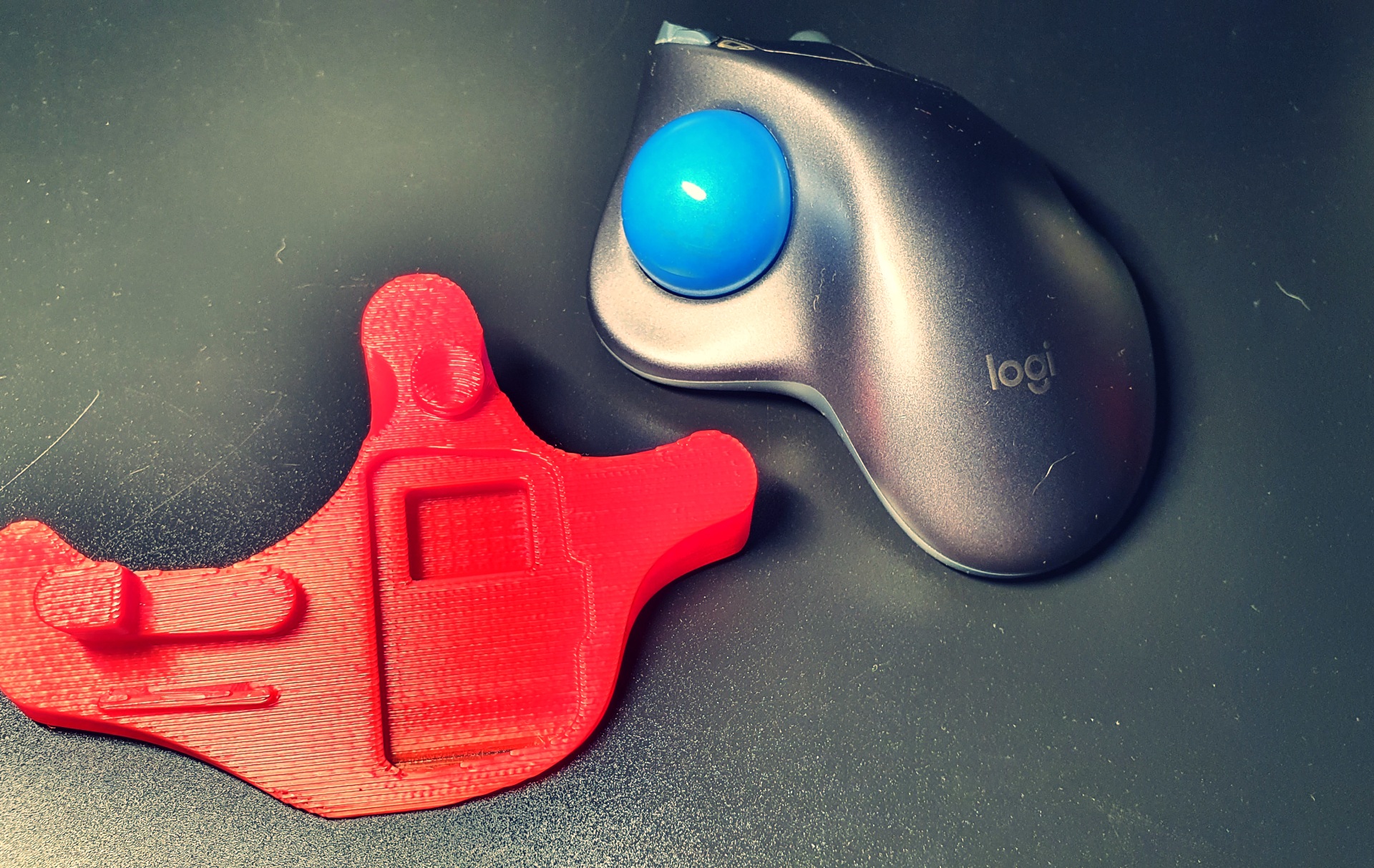 Free STL file LOGITECH M570 ERGO MOUNT 🖲️ (GCODE)・3D printing template ...