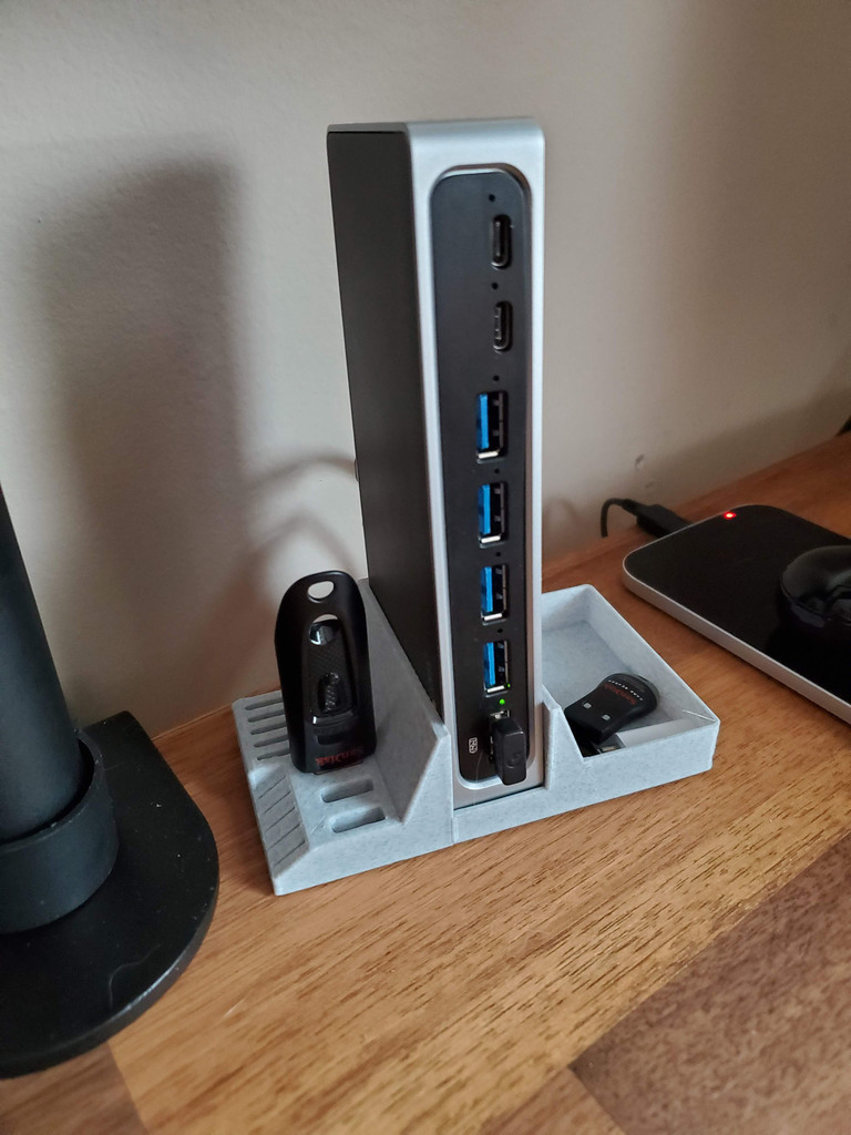 💾 Startech USB Hub Desk Organizer・Free 3D File for ・Cults