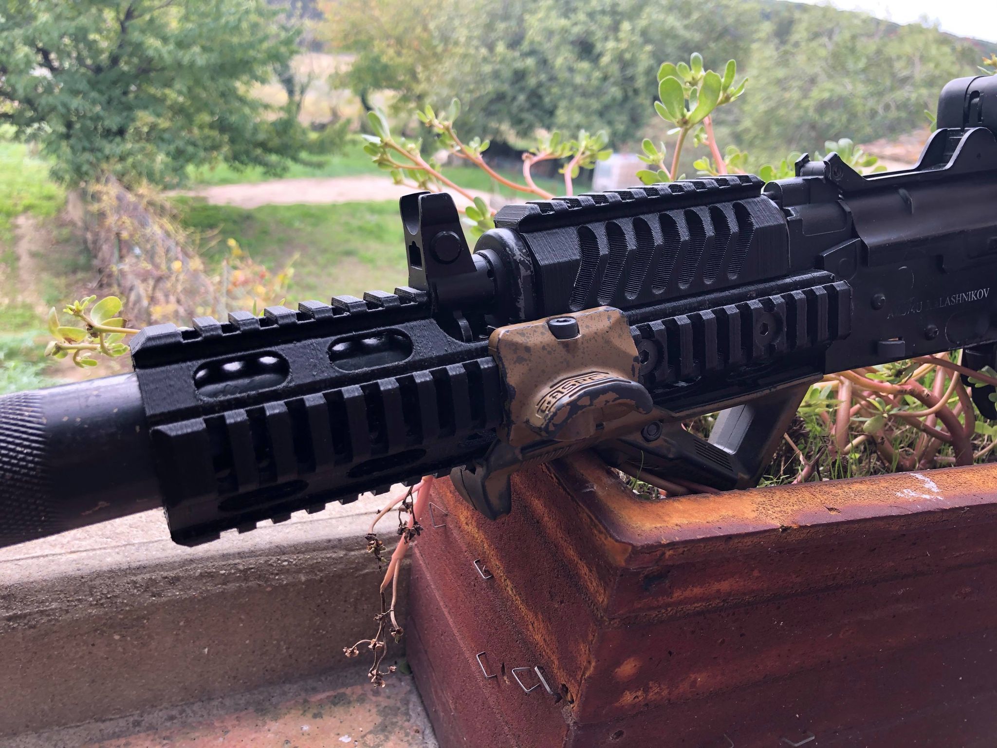 STL 文件 护手 Alfa Arms Goliaf ak 💂 ・可下载 3D 打印设计・Cults