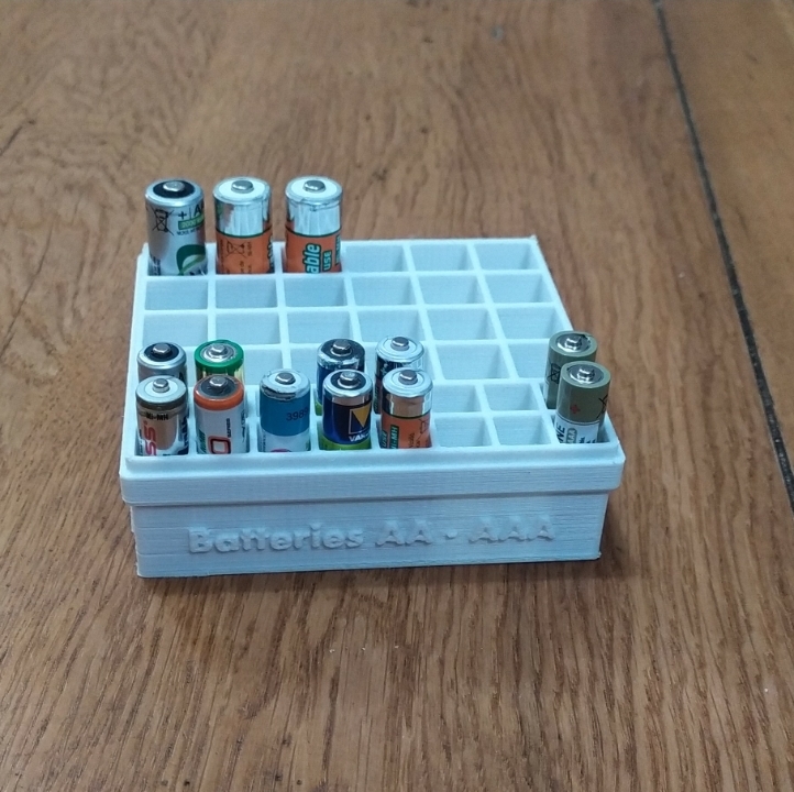 Free STL file AA and AAA battery box 🔋 ・Object to download and to 3D ...