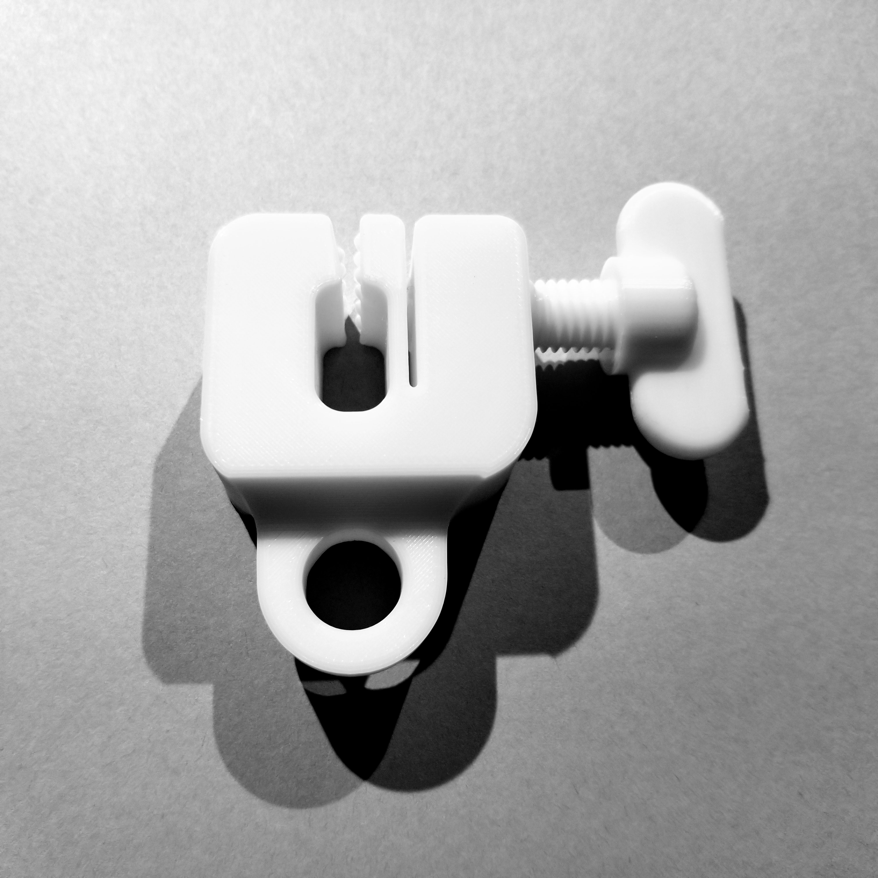 STL file C-clamp for canvas, fabric etc. 🖼️ ・3D printing idea to ...