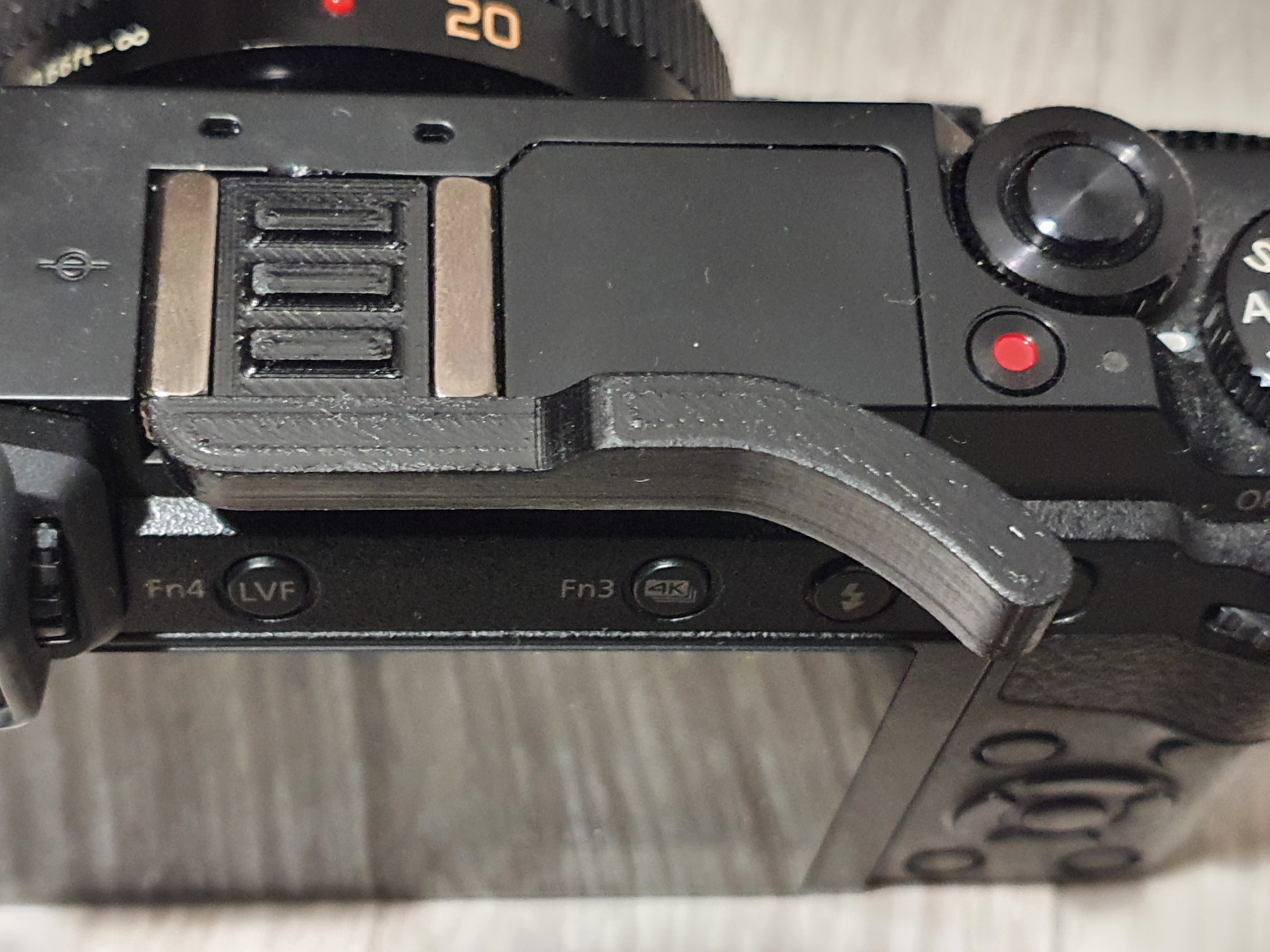 STL file For a better handing Lumix GX80, GX85, LX100, GX9 👽 ・3D ...