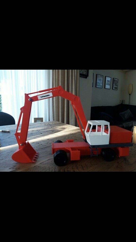 Free 3D file Poclain LY80 🚜 ・3D printer model to download・Cults