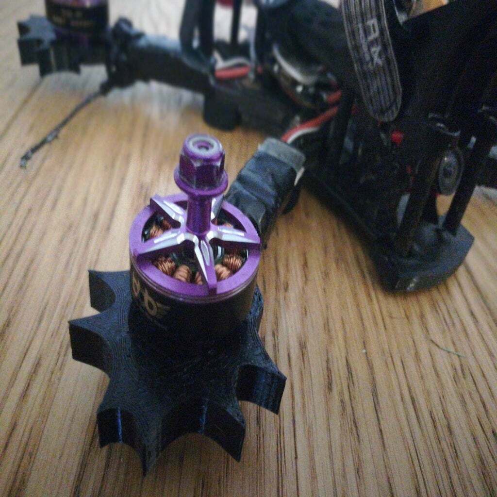 Free STL file Amaxinno Amax freestyle 5mm arm and motor protection 💪 ...