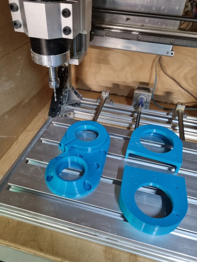 Free 3D file CNC Dust Shoe for 500W spindle (attach on the 39mm part ...