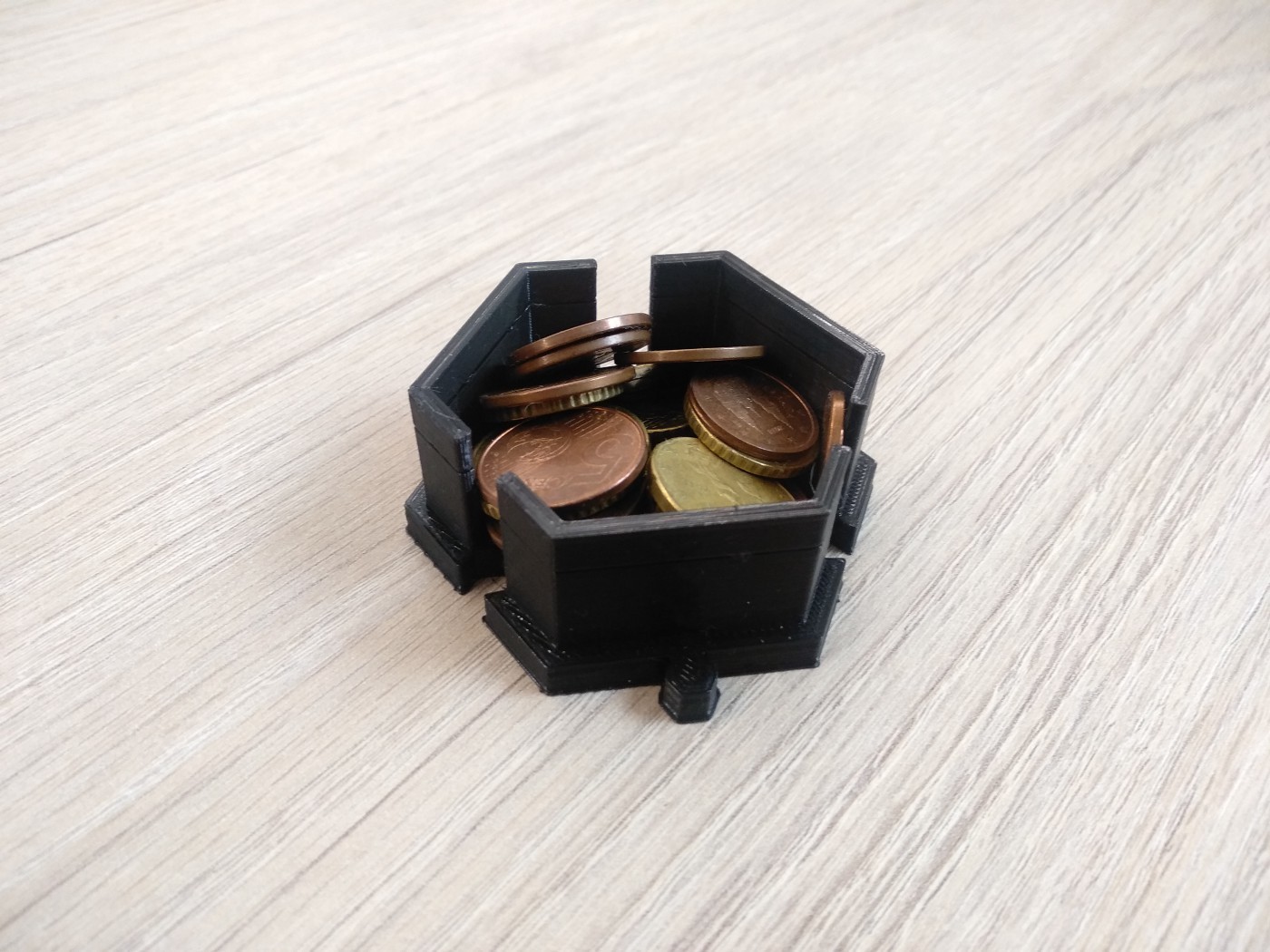 STL file Hex: B-Containers 🏠・3D print model to download・Cults