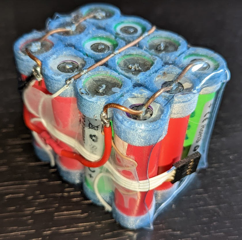 Free 3D file 4s3p, 4s4p 18650 battery pack 🔋 ・3D printer model to ...