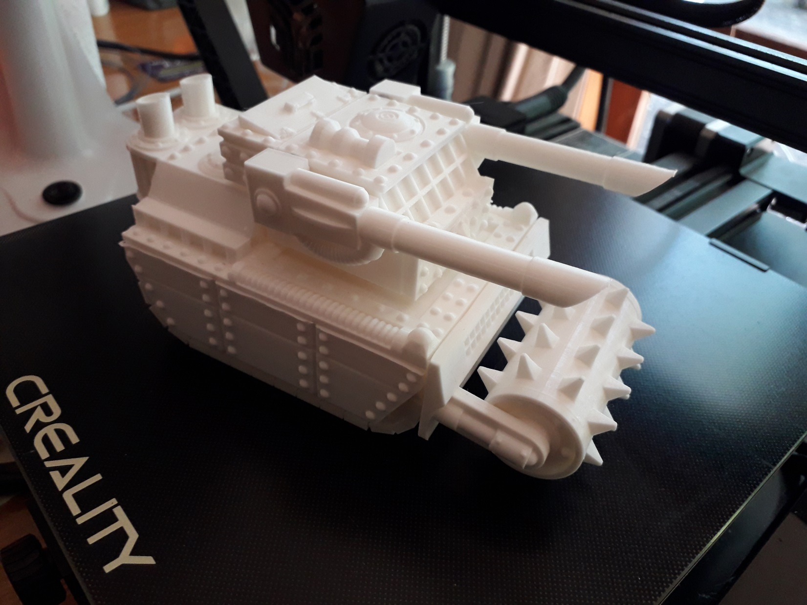 Free STL file Retro Space Ork Gunwagon with Roller 🛰 ・3D print design ...