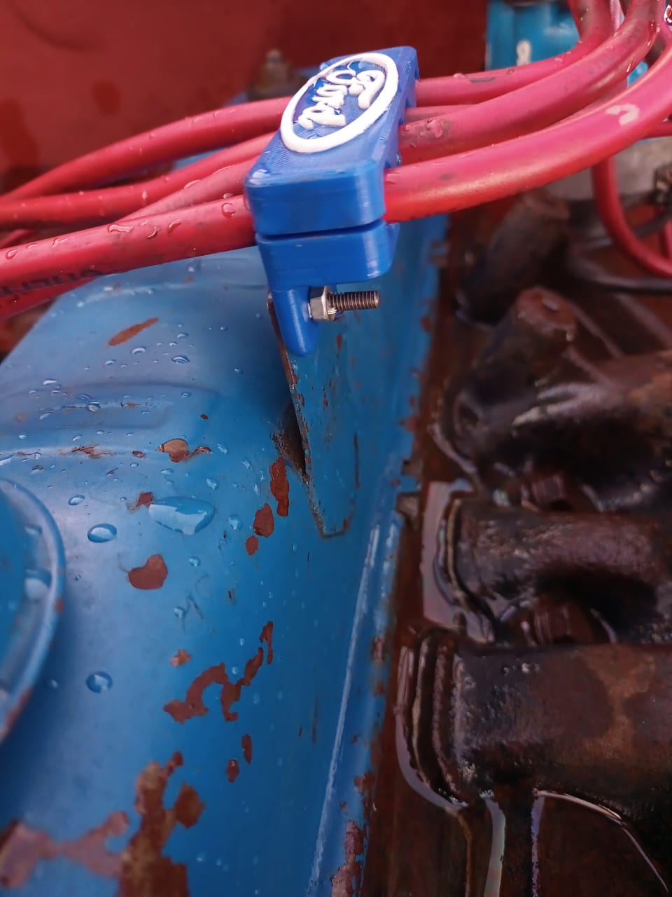 🔌 Spark plug wire organizer ford V8・ STL File for 3D printing・Cults