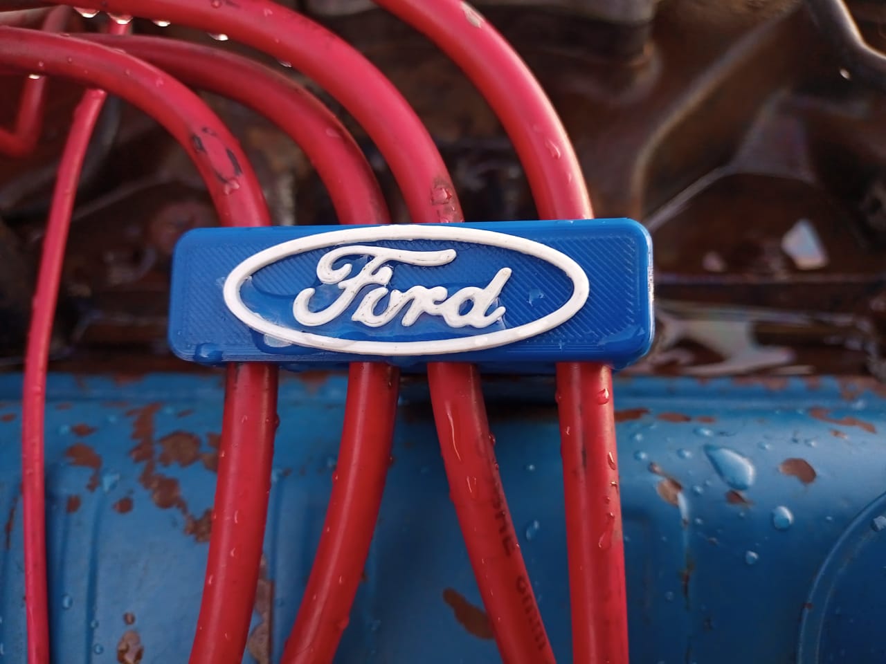 🔌 Spark plug wire organizer ford V8・ STL File for 3D printing・Cults
