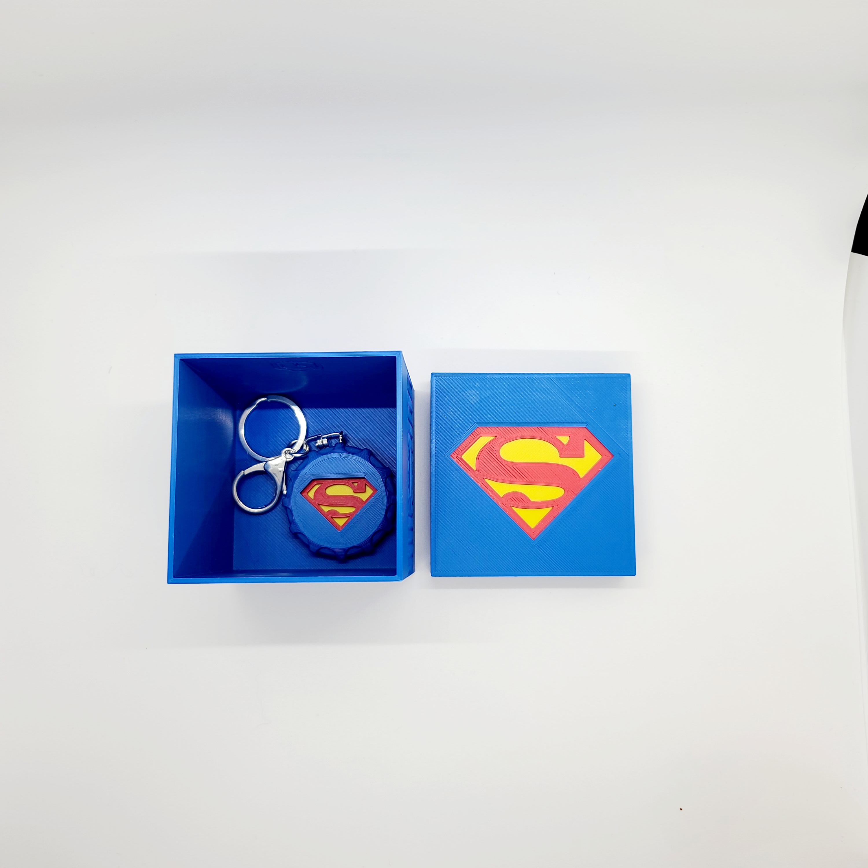 STL-Datei Superman-Geschenkbox kostenlos 🤓 ・3D-druckbare Vorlage zum ...