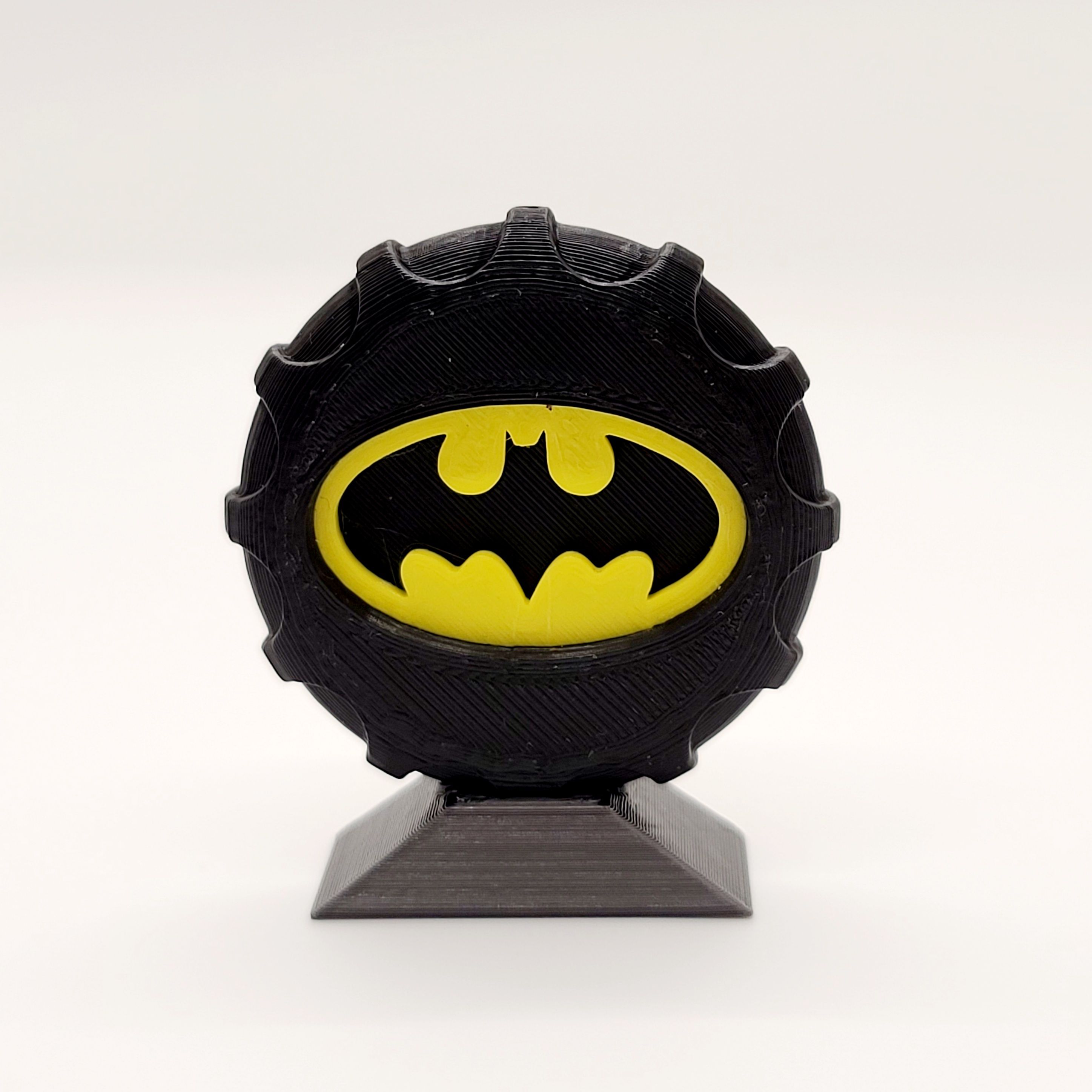 Free STL file Batman Maker Coin Key Ring 🪙 ・3D printing idea to ...