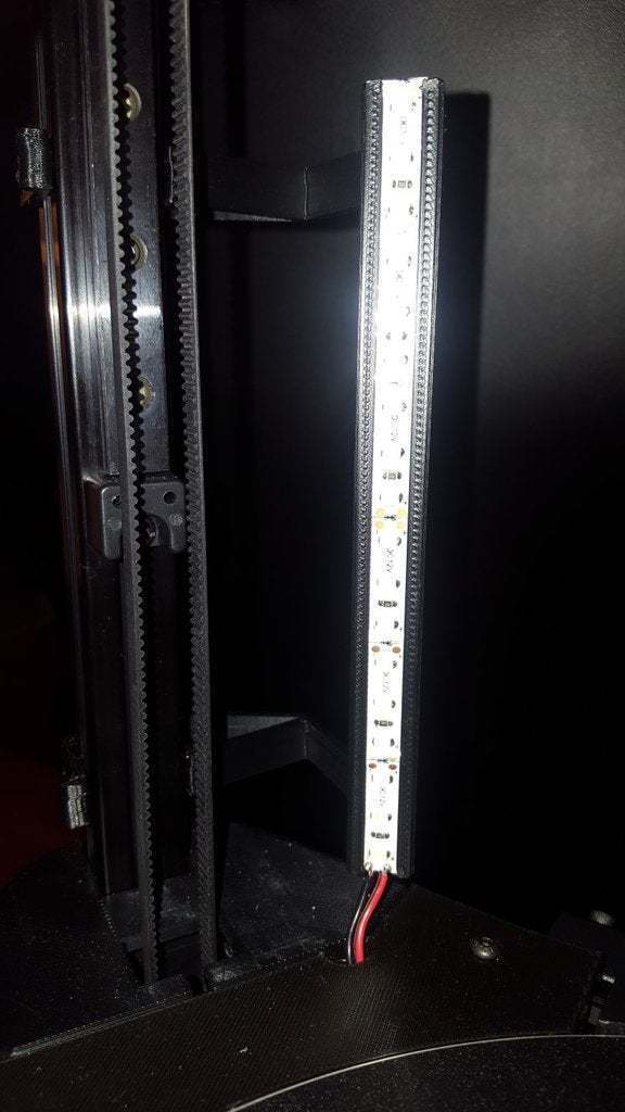 Free STL file 2020 led mount 🔧・Object to download and to 3D print・Cults