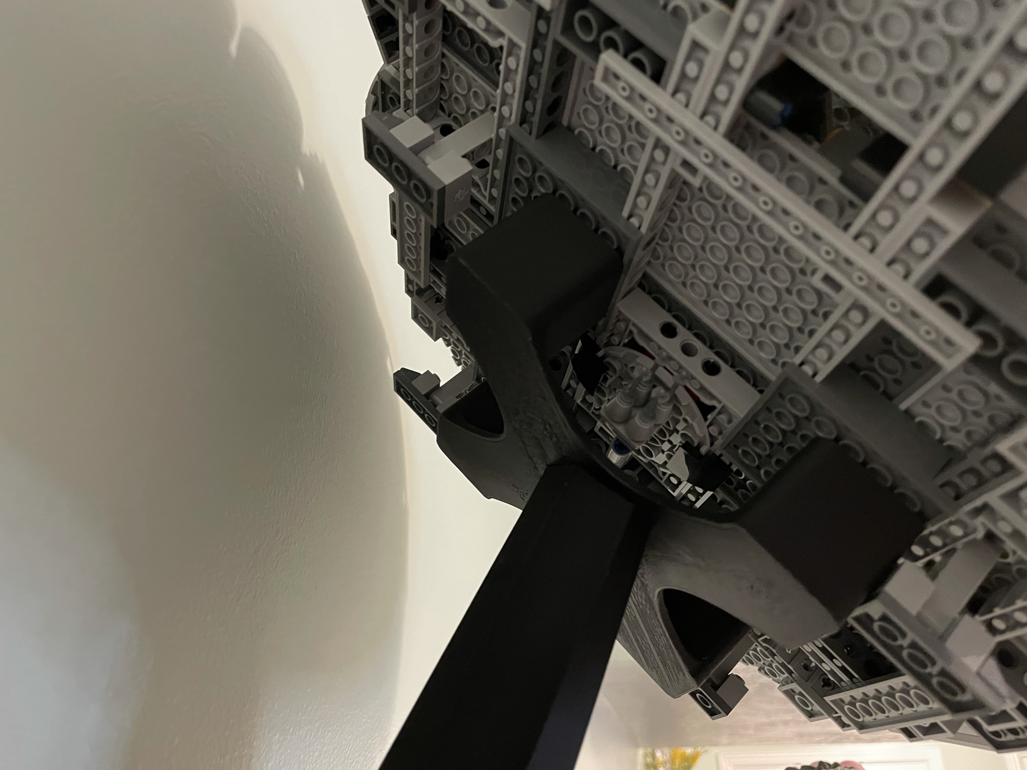 Millennium Falcon Display Stand #75257・ STL File for ・Cults