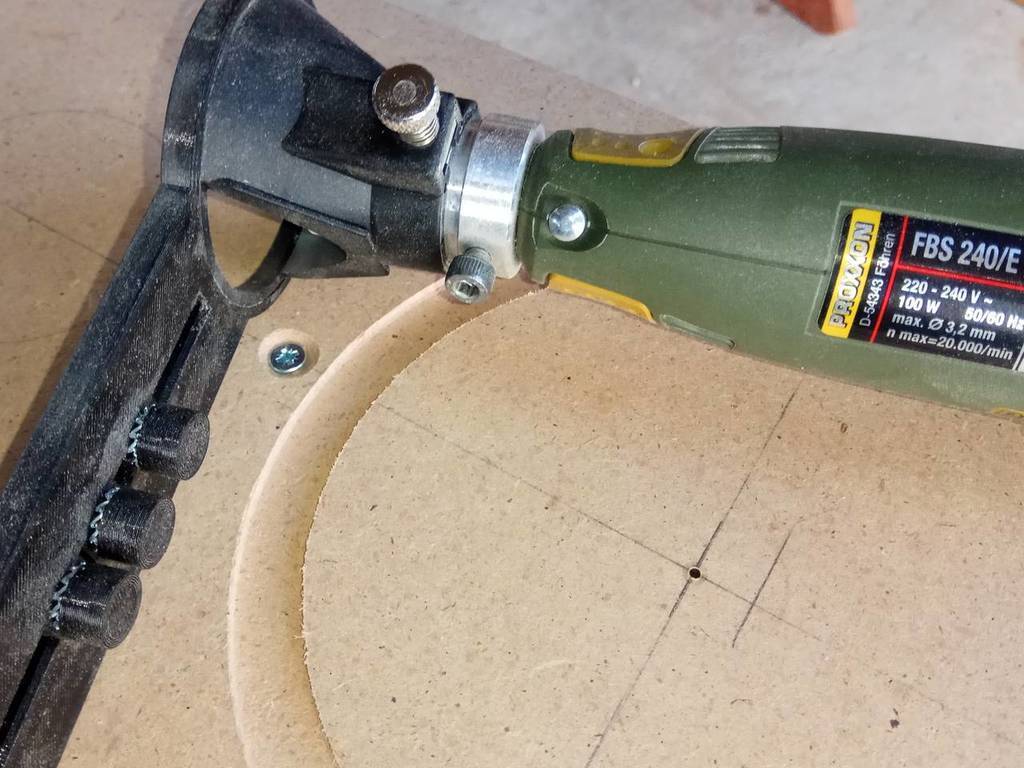 Dremel router adapter store