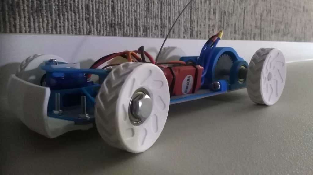 🚗 Open RC Car V3 Chassis・Free 3D File for ・Cults