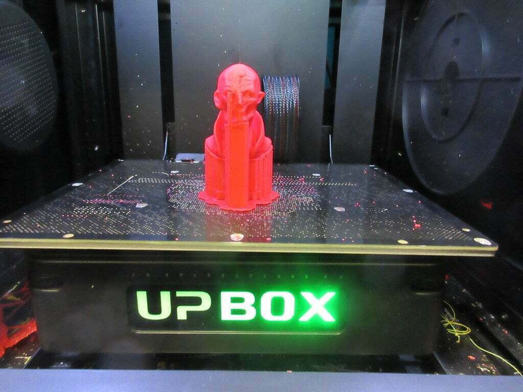 Free STL file Supreme Leader Snoke ・3D print design to download・Cults