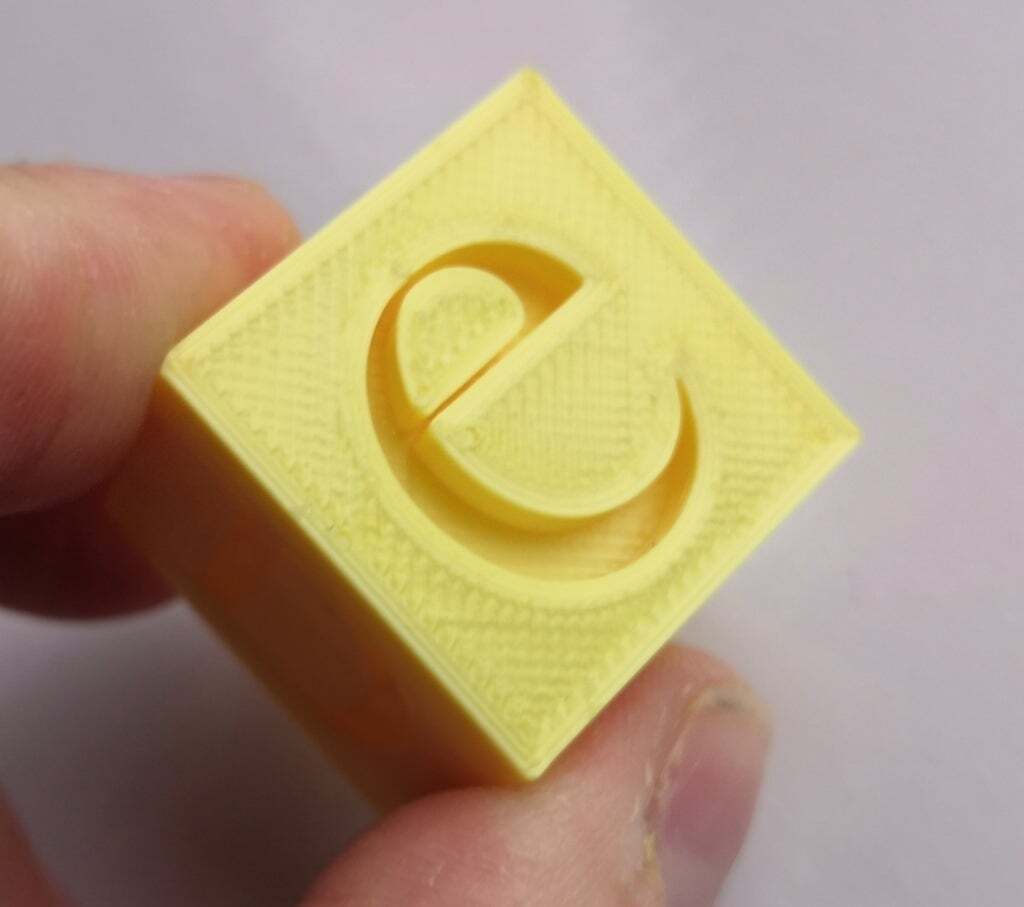 Free STL file 25mm Test Cube 🧞‍♂️ ・3D printing template to download・Cults