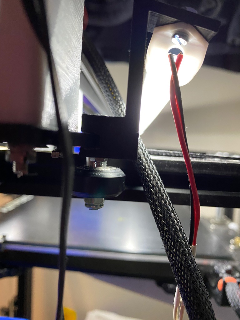 🧞‍♂️ Ender 5 LED bar bracket・Free 3D File for ・Cults