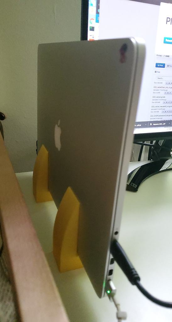 Free 3D file laptop dock 💻 ・3D printable model to download・Cults