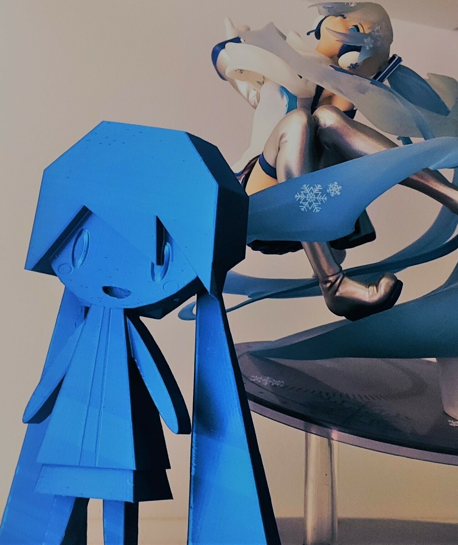 🎨 POLY-MIKU (Polygon Hatsune Miku) (no support)・Free STL File for ・Cults