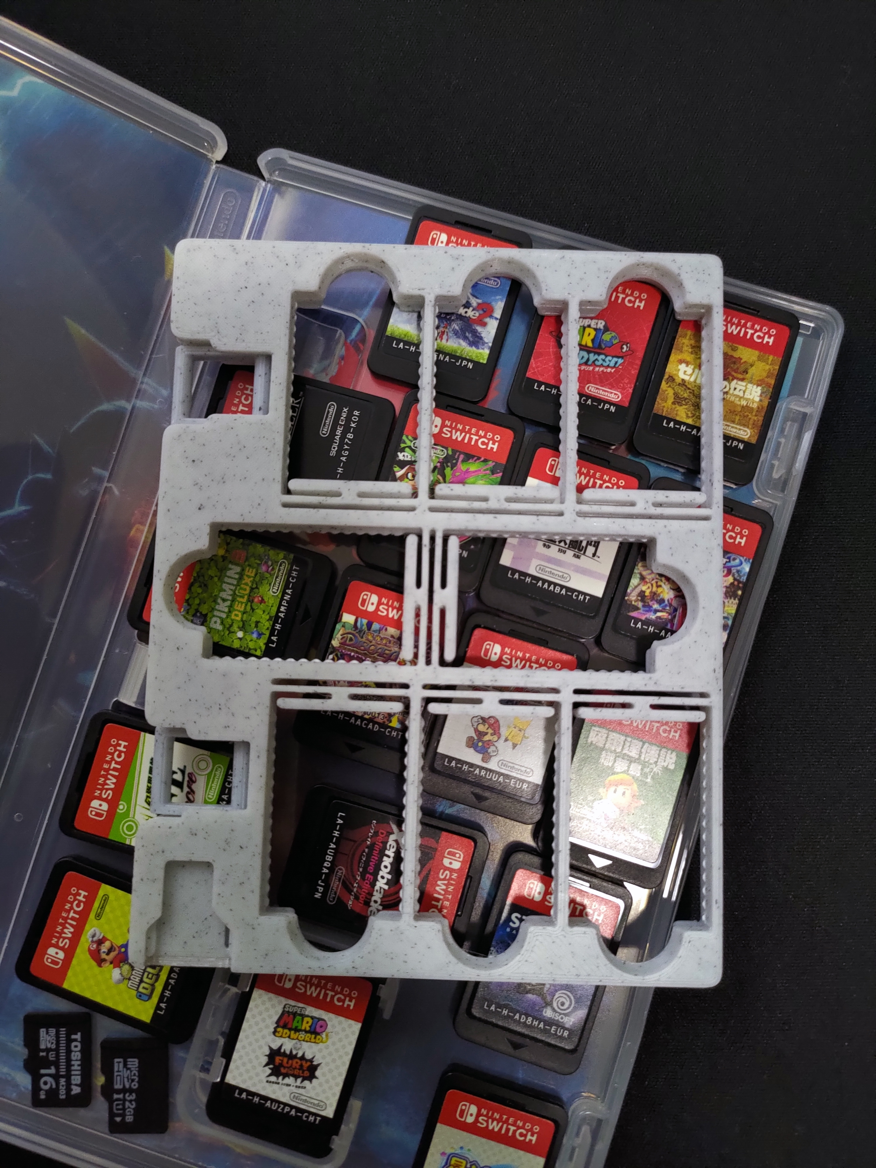 STL file Nintendo Switch Game Card Case V5 🎲 ・Model to download and 3D ...