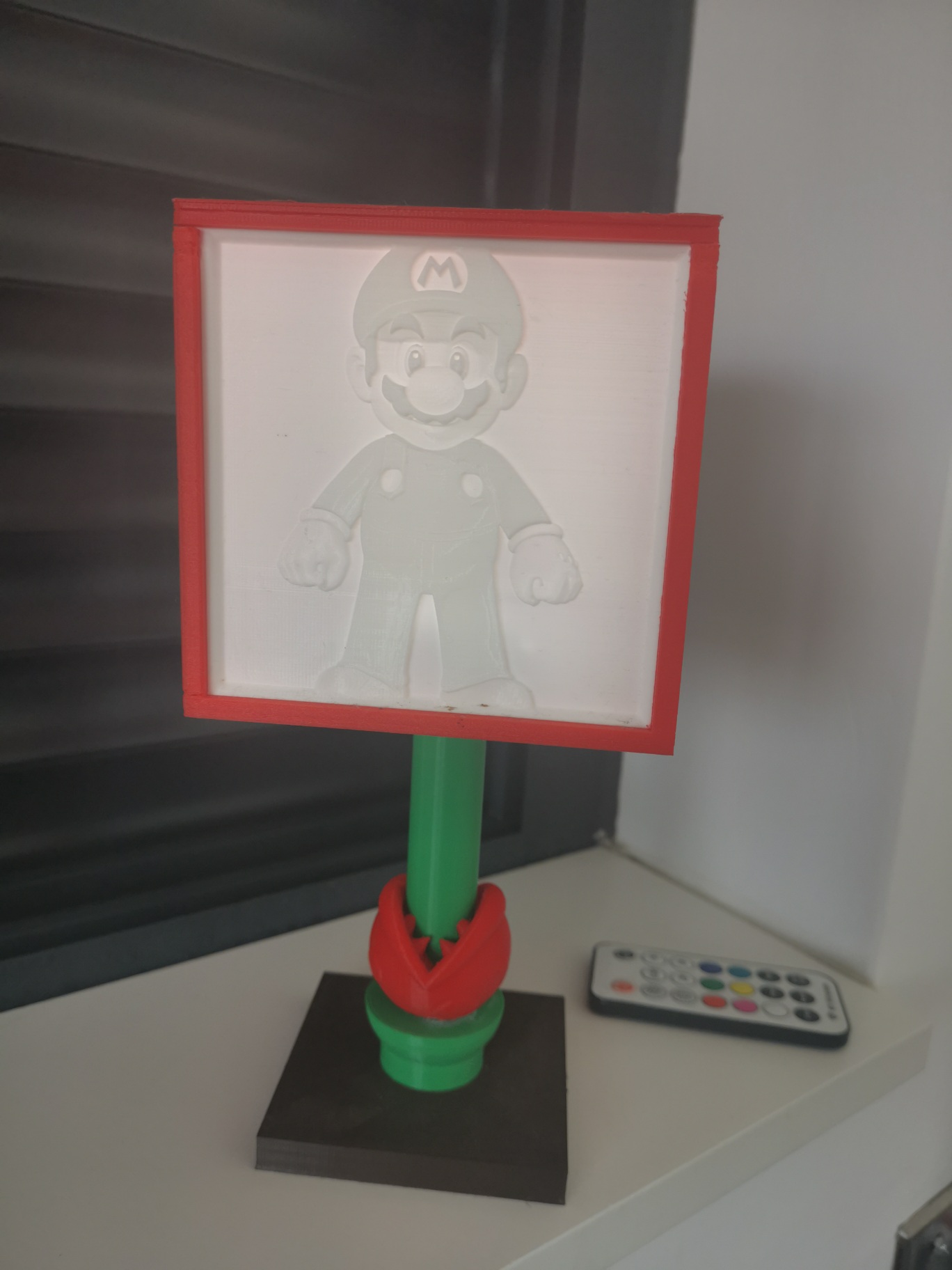 STL file Mario Litophane Lamp 🔦 ・Template to download and 3D print・Cults