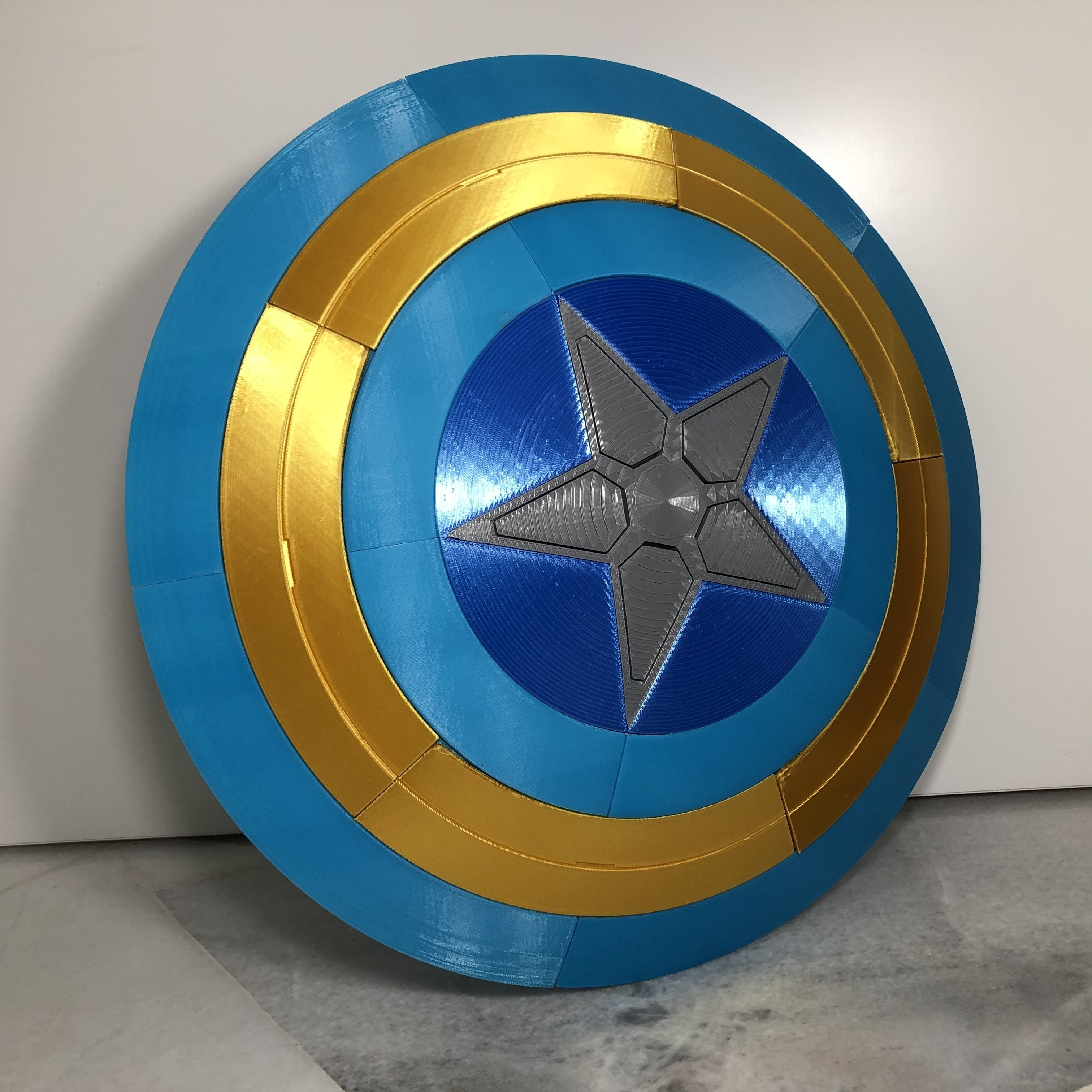 🛡️ Captain America's Shield・Free STL File for ・Cults