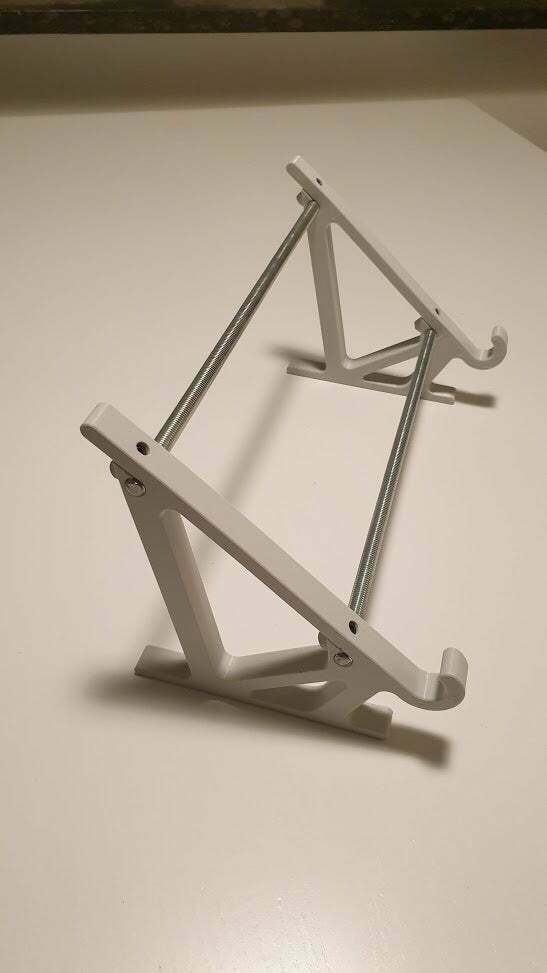 Free STL file MacBook Pro Stand 💻 ・3D printer model to download・Cults