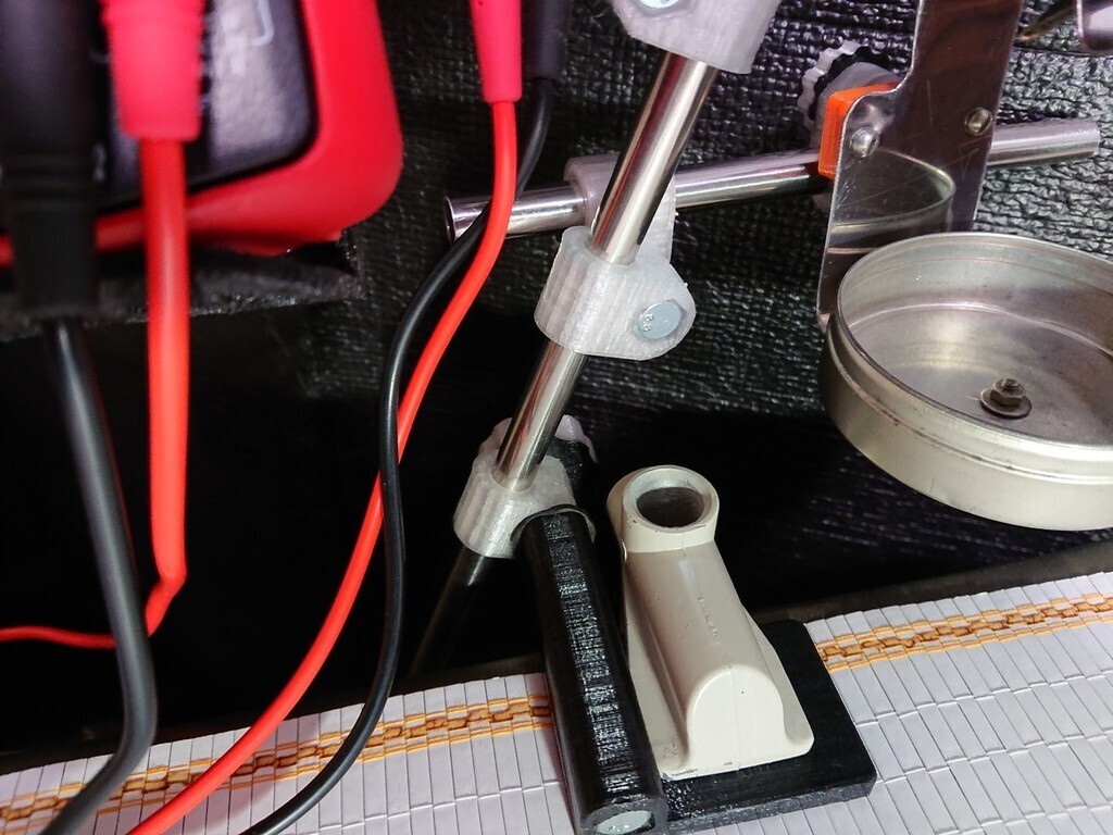 Free 3D file Multi-holder for tools and measuring instruments 🗜️ ・3D ...