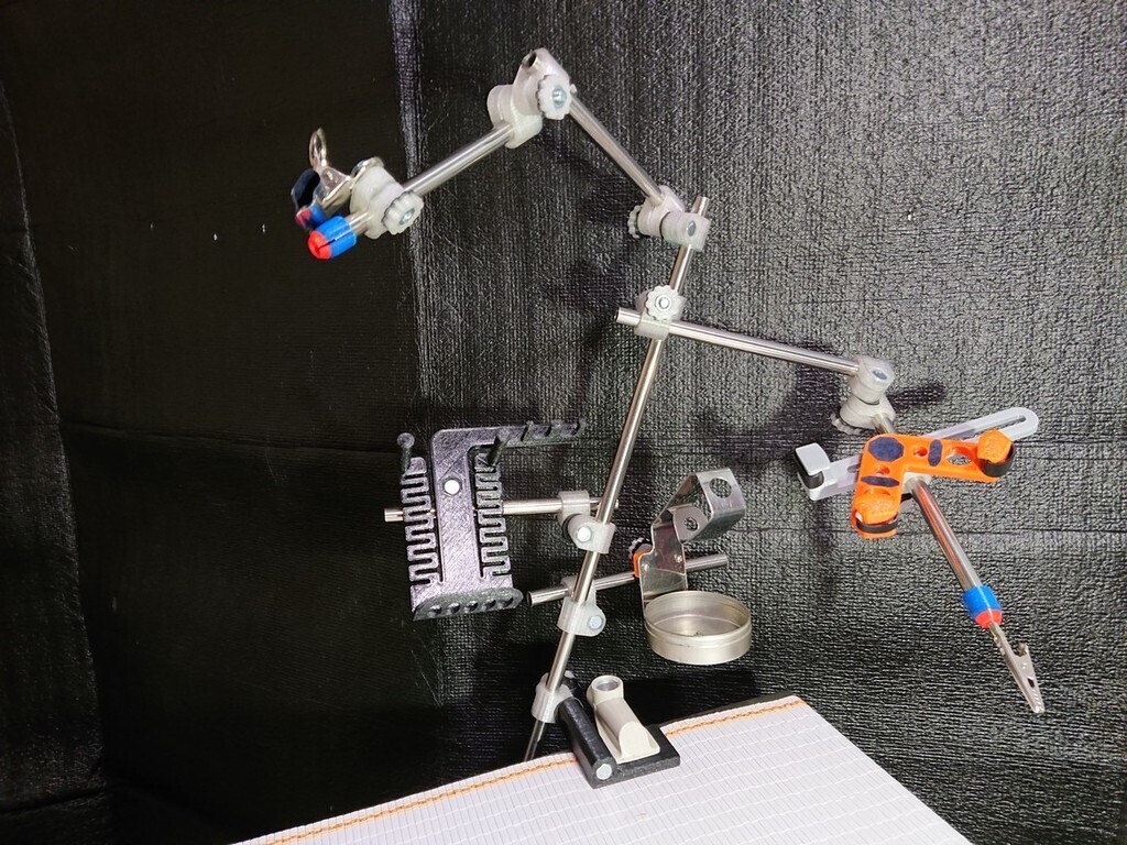 Free 3D file Multi-holder for tools and measuring instruments 🗜️ ・3D ...