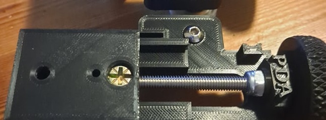 📱 neje master adjustable z mount・ STL File for ・Cults