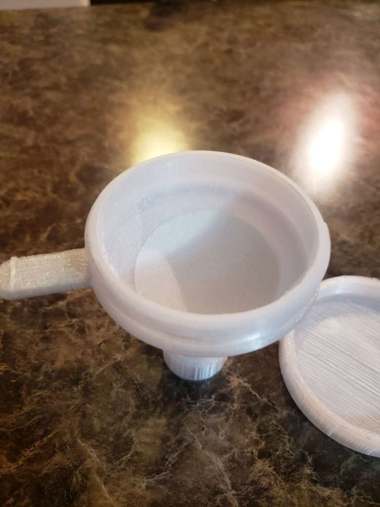 💭 Threaded workout Funnel・Free STL File for ・Cults