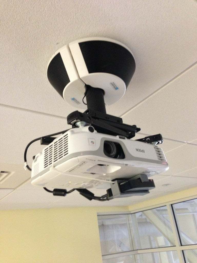 Free STL file Apple TV mount 🍎 ・Model to download and 3D print・Cults