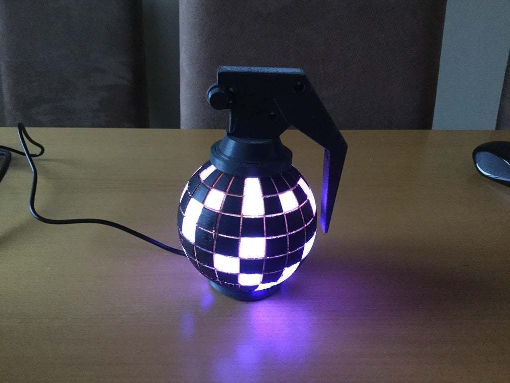 💣 Fortnite Boogie bomb core・Free STL File for ・Cults