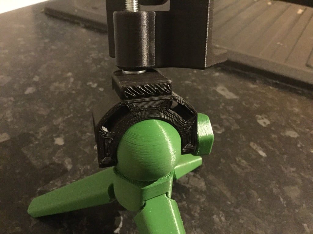 3D print Mini tripod iphone clamp mount・Cults
