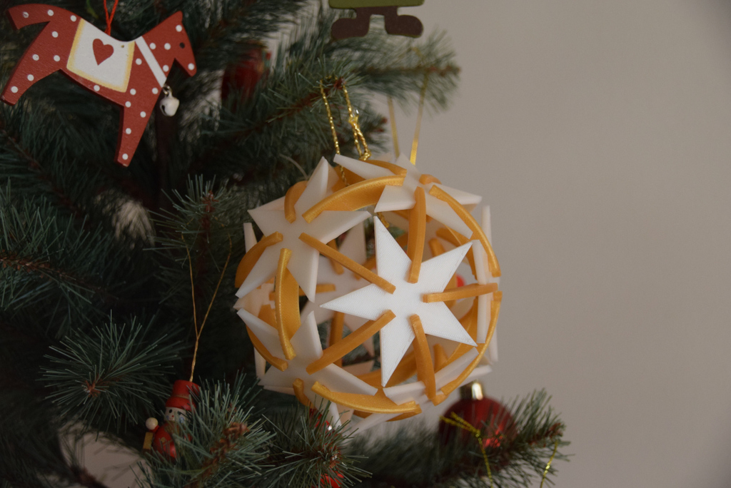 Free STL file Festive Harmony (Polyhedral Christmas Ornaments) 🎄 ...