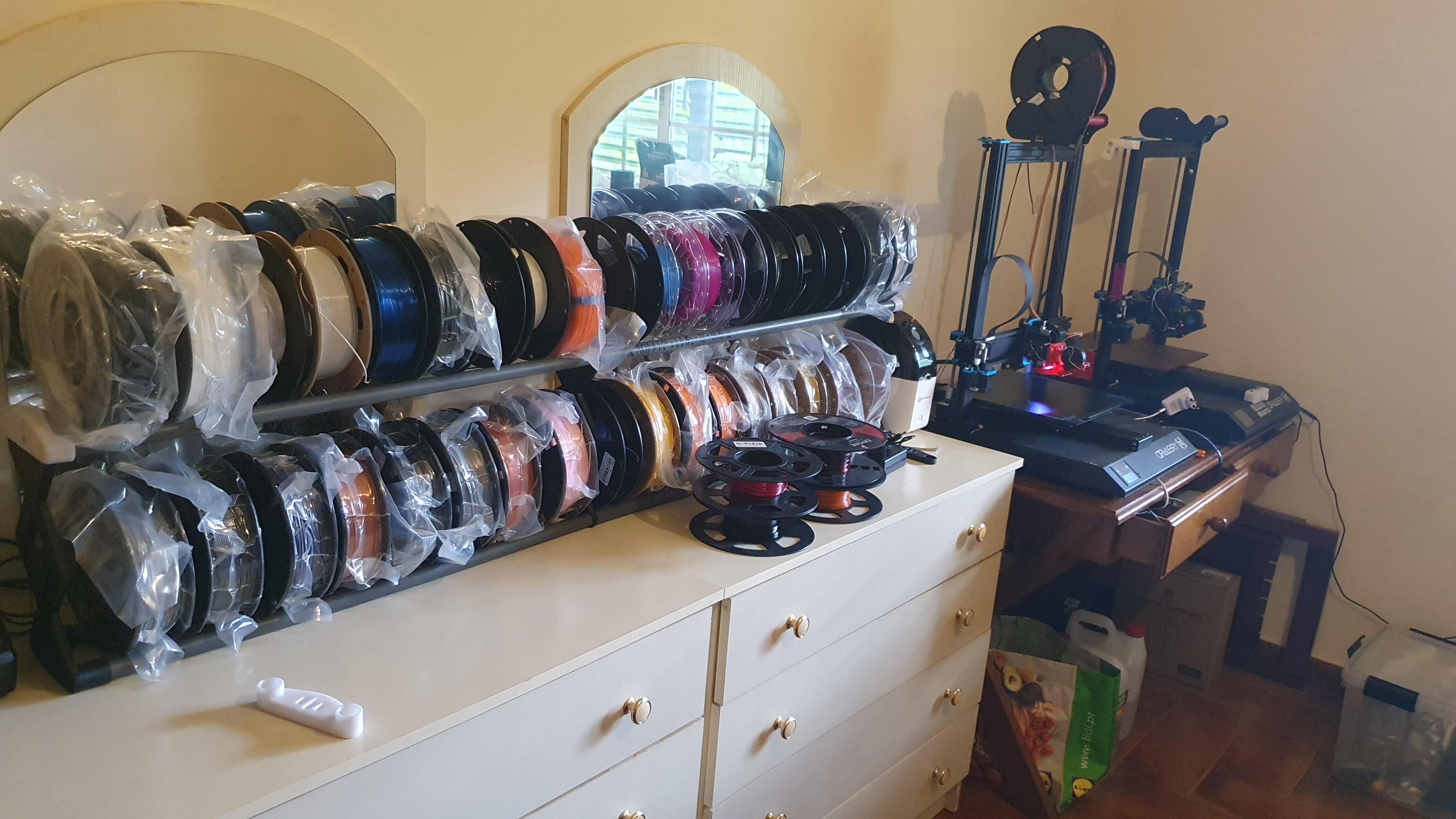 3D printing Filament Spool Rack Stackable・Cults